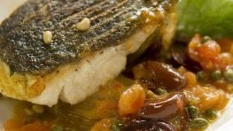 Crispy Skin Fish Fillet With Braised Fennel - Easy Meals with Video ...