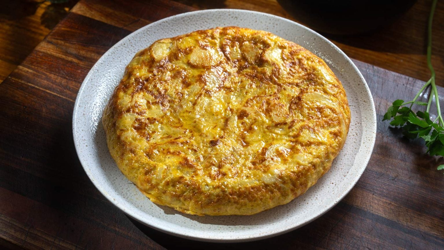 Spanish Tortilla - Easy Meals with Video Recipes by Chef Joel Mielle ...